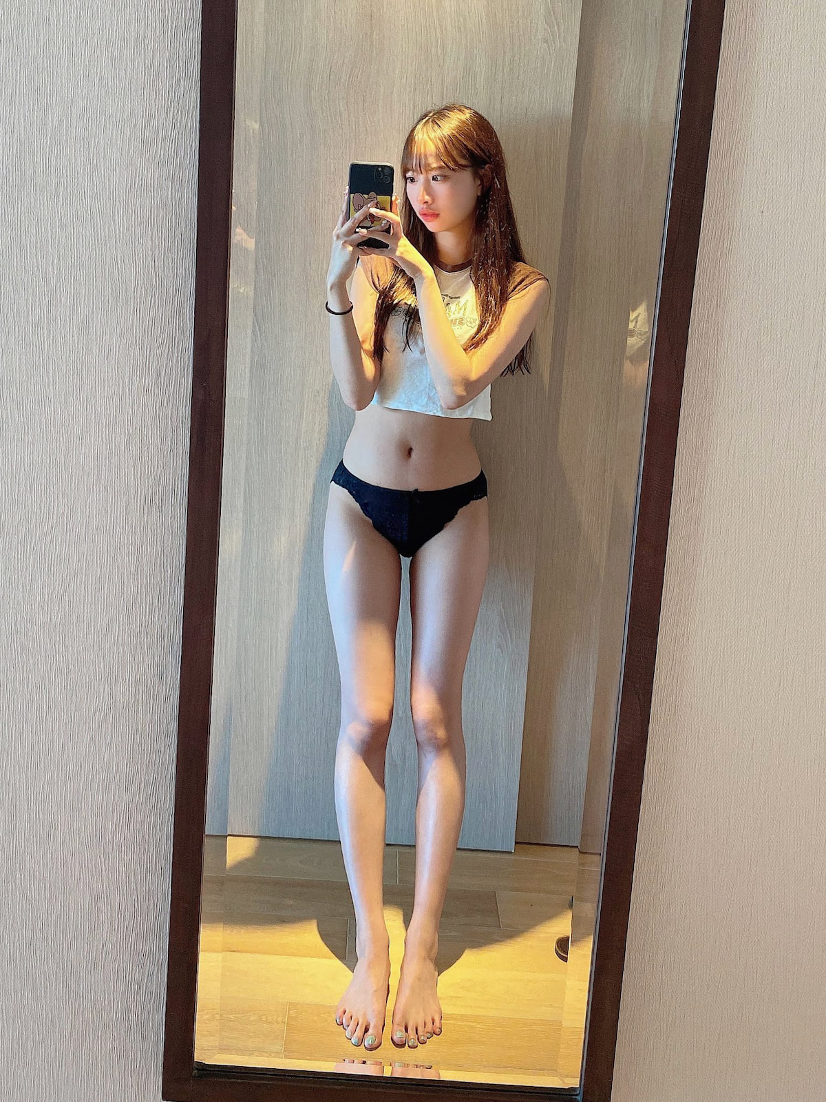 身長168cm 体重50kg…藤川らるむ、リアル八頭身の美スタイルショットが話題 | ENTAME next - アイドル情報総合ニュースサイト