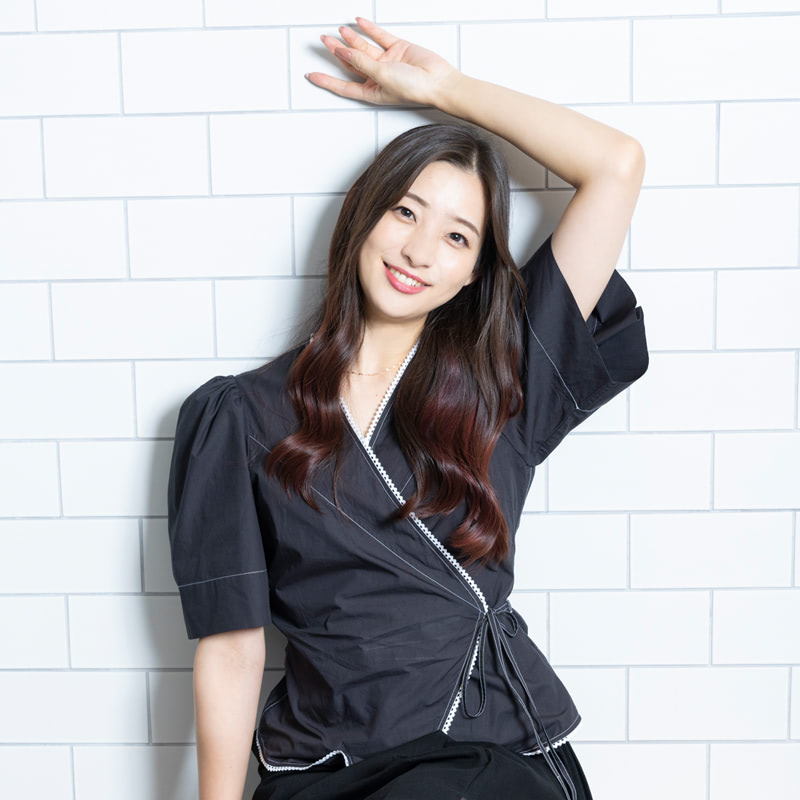 「完璧だって思った日はない」デビュー15周年・足立梨花の向上心と影の努力 | ENTAME next - アイドル情報総合ニュースサイト