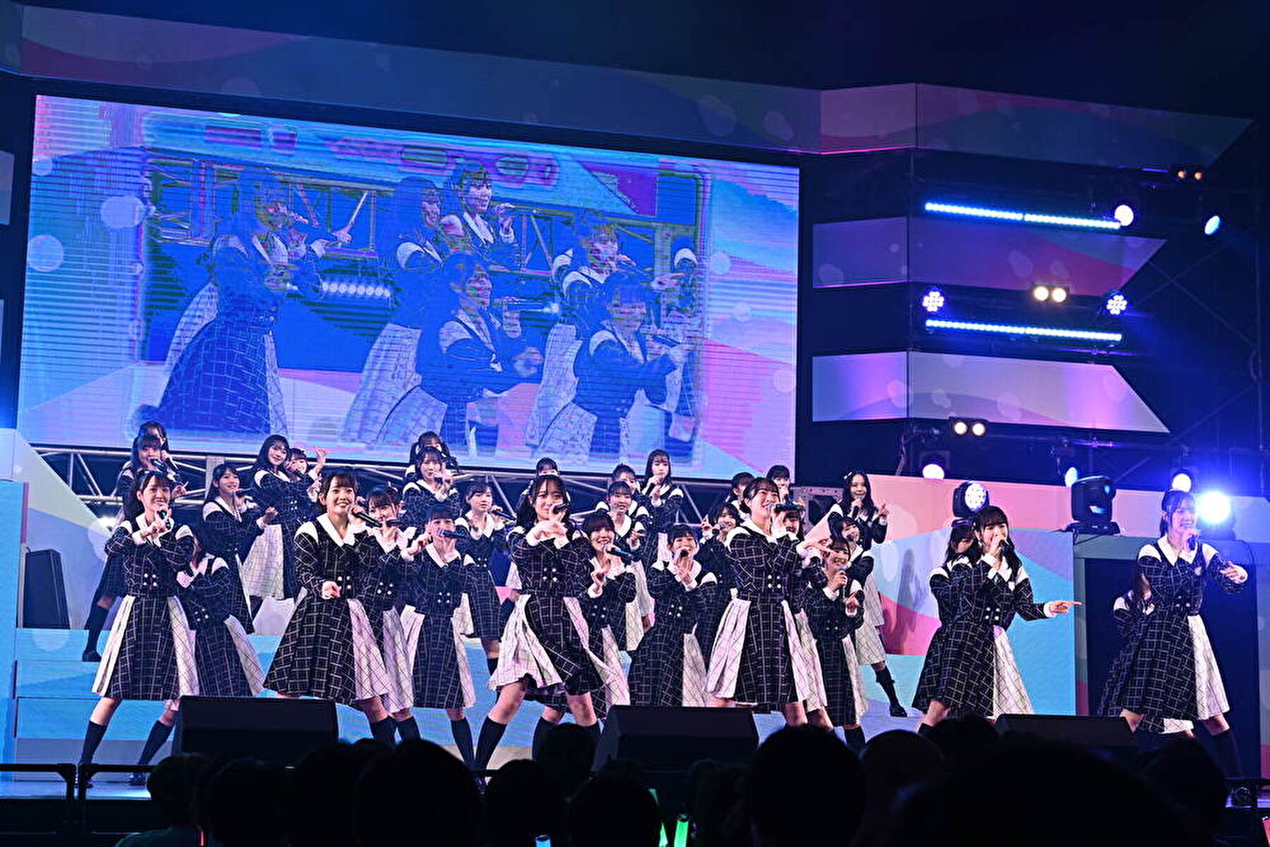 3年ぶりの“声援あり”、STU48が6周年コンサートを開催「足りていなかったピースが見つかった」 | ENTAME next - アイドル情報総合ニュースサイト