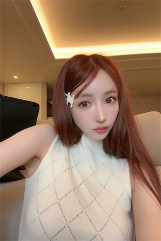 三上悠亜、さらさらストレートヘアの自撮りショットが「美しすぎる」 | ENTAME next - アイドル情報総合ニュースサイト