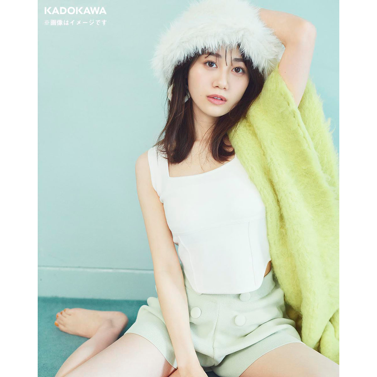 声優・伊藤美来、カレンダーから素肌感あふれる先行カットが公開「2種類とも楽しんでもらいたい」 Entame Next アイドル情報総合