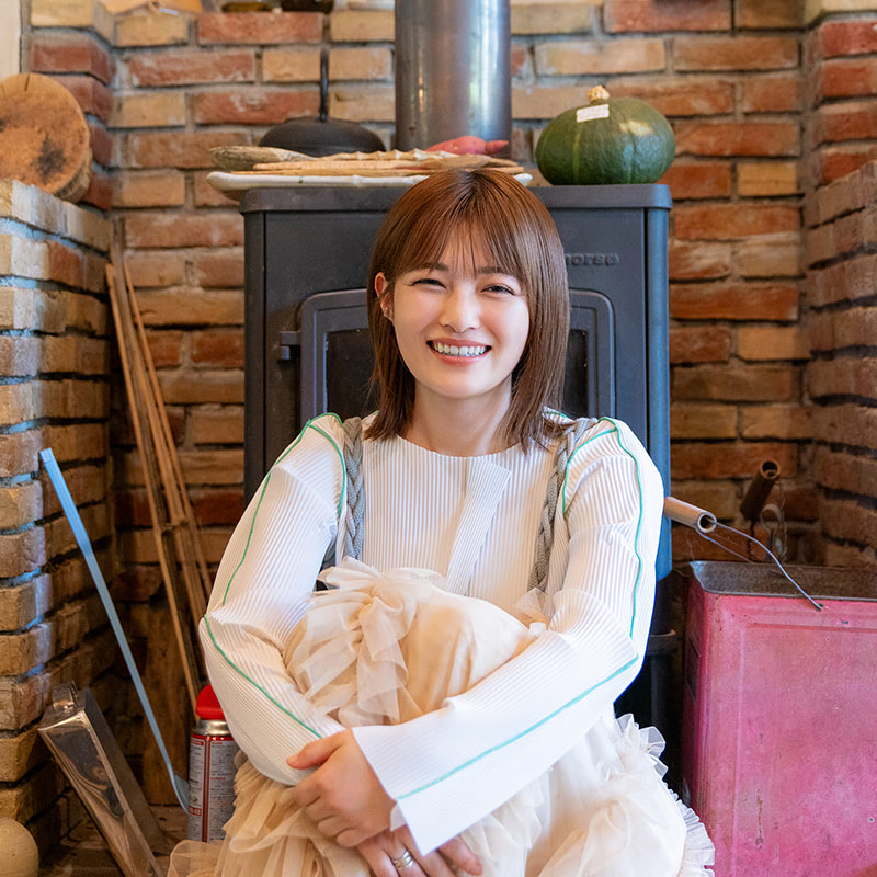 『新婚さんいらっしゃい！』MC・井上咲楽、番組出演で変化した“結婚観” | ENTAME next - アイドル情報総合ニュースサイト