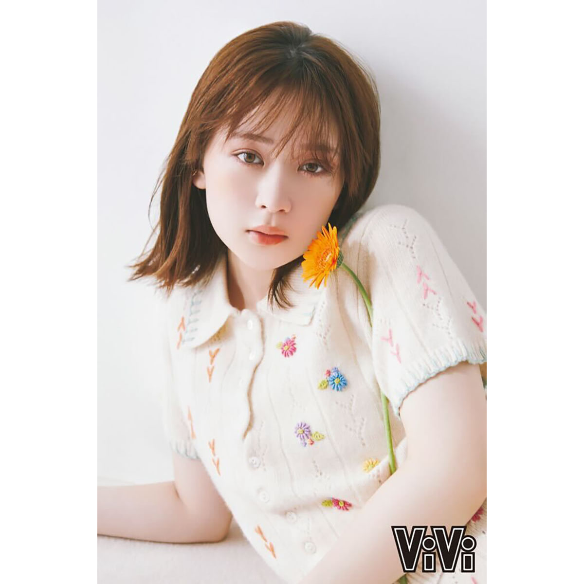 畑芽育が『ViVi』メイク企画に登場、春新色コスメで可憐な姿を披露 | ENTAME next - アイドル情報総合ニュースサイト