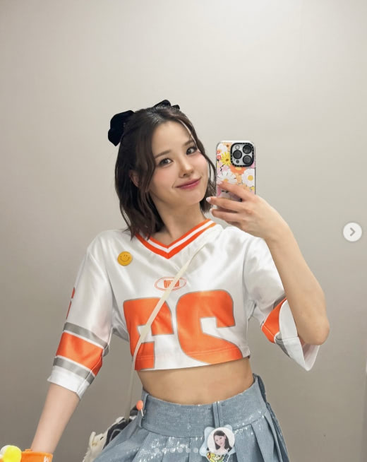 「ショートでヘアアレンジしてみたっ」NiziU マコ、さまざまなヘアアレンジでファン魅了 | ENTAME next - アイドル情報総合 ...