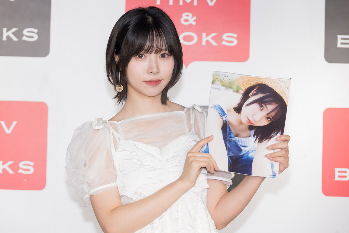 Liella!・Liyuu、純白衣装で2nd写真集発売イベント開催「今の私を届けることができてうれしい」 | ENTAME next - アイドル情報総合ニュースサイト