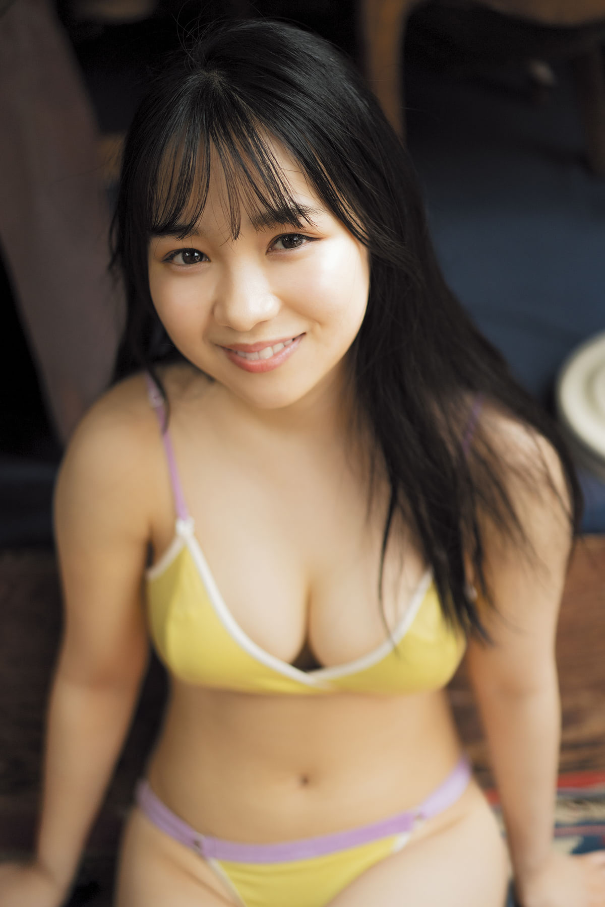 現役女子大生・由良朱合、真夏の等身大グラビアで迫力ボディを披露【写真15点】 | ENTAME next - アイドル情報総合ニュースサイト