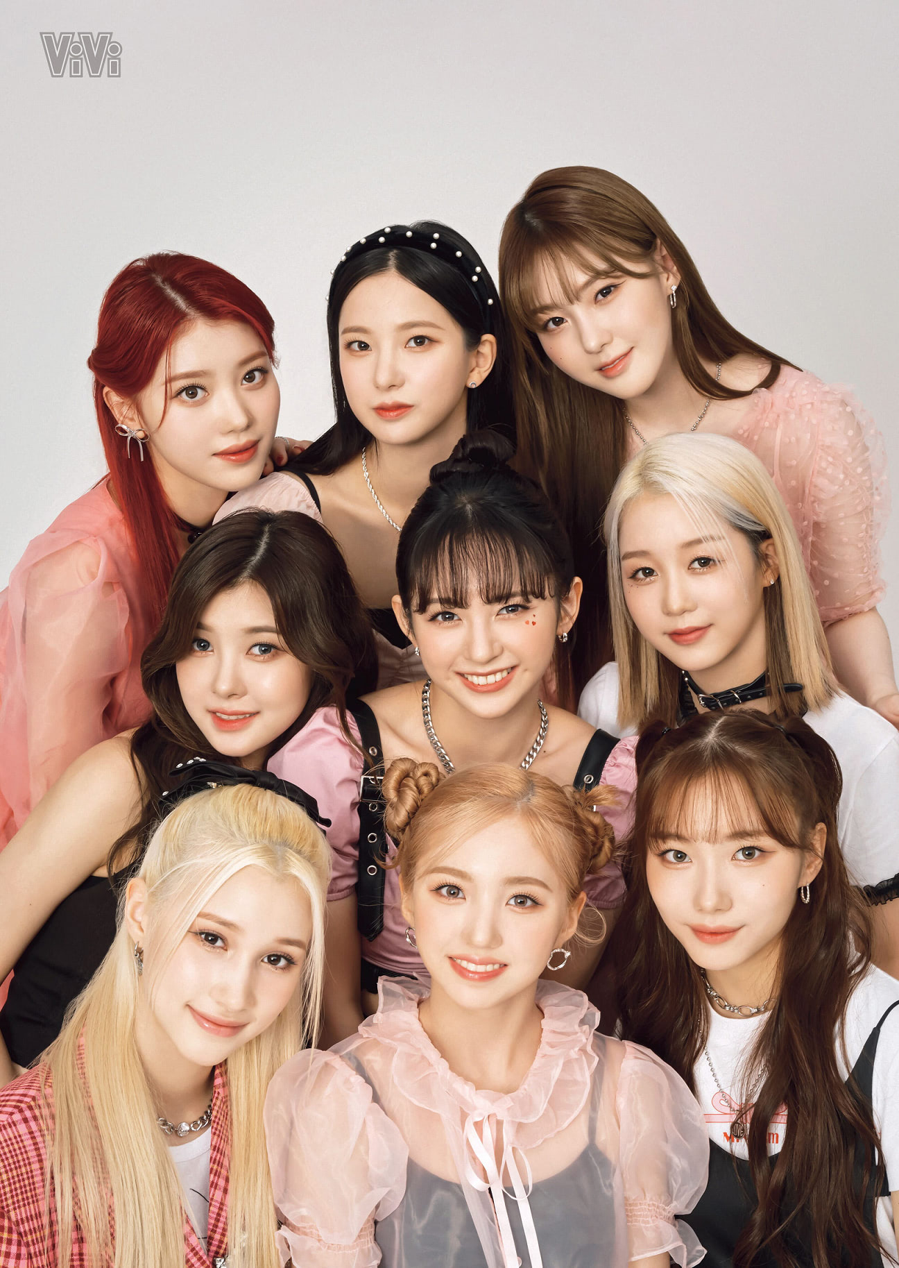 Kep1erが『ViVi』初登場、キラキラ天使オーラで担当編集も圧倒 | ENTAME next - アイドル情報総合ニュースサイト