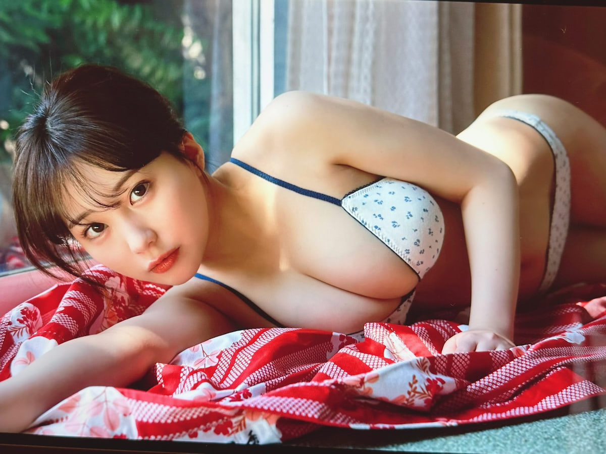 田中美久、ふんわりバストから目が離せない“艶やか”グラビアショットが話題 | ENTAME next - アイドル情報総合ニュースサイト