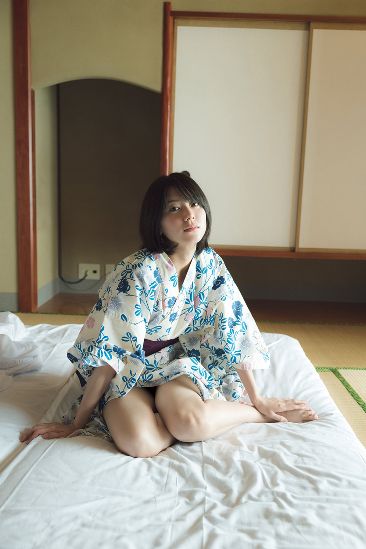 AKB48 大西桃香、2nd写真集から誘惑的ランジェリーショット解禁 | ENTAME next - アイドル情報総合ニュースサイト