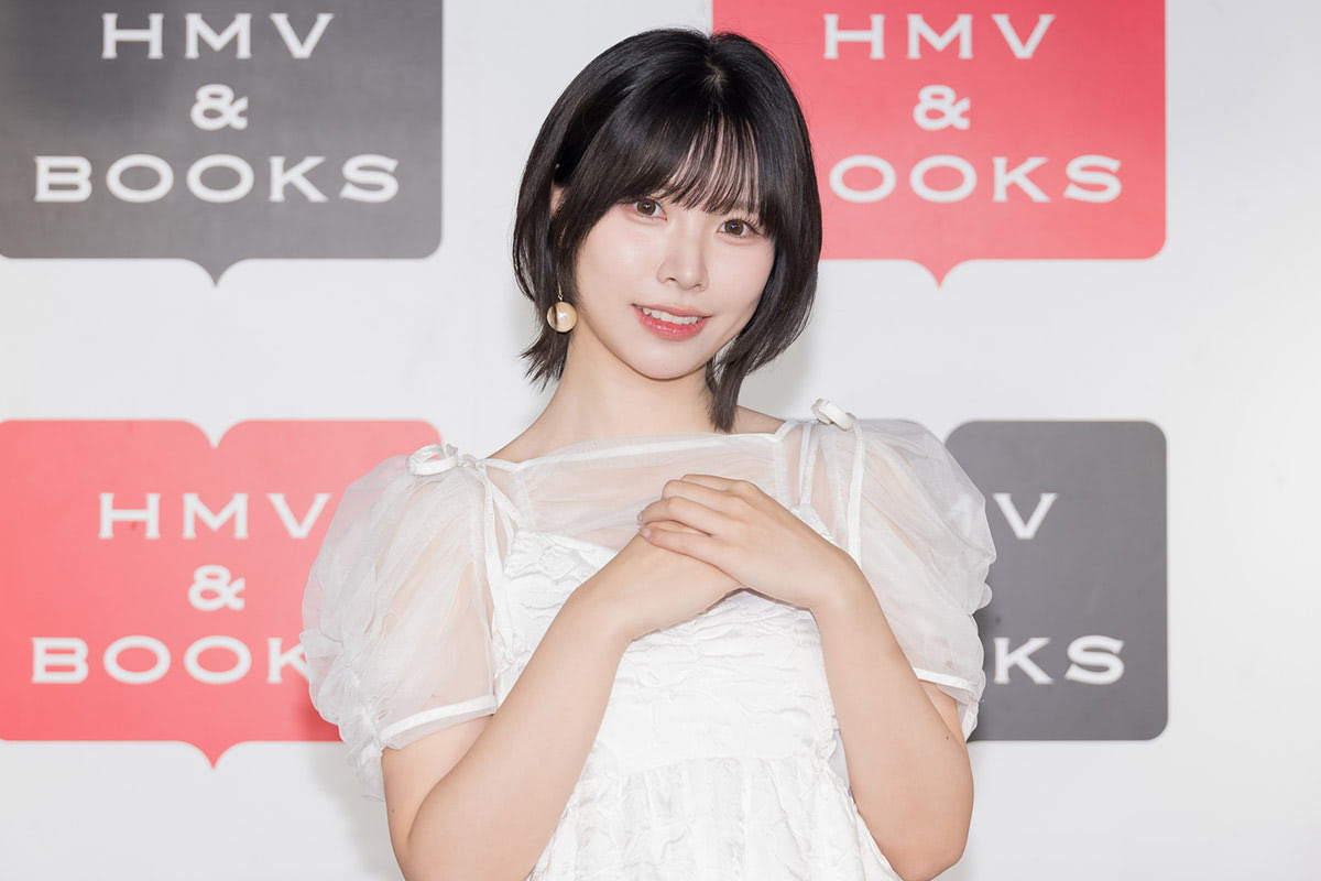 Liella!・Liyuu、純白衣装で2nd写真集発売イベント開催「今の私を届けることができてうれしい」 | ENTAME next - アイドル情報総合ニュースサイト