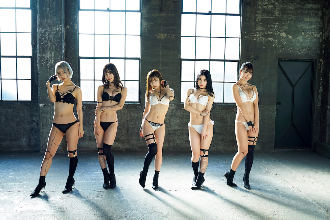 十味が率いるゼロイチ発最強アイドル「#2i2」が『FLASHスペシャル』に降臨 | ENTAME next - アイドル情報総合ニュースサイト